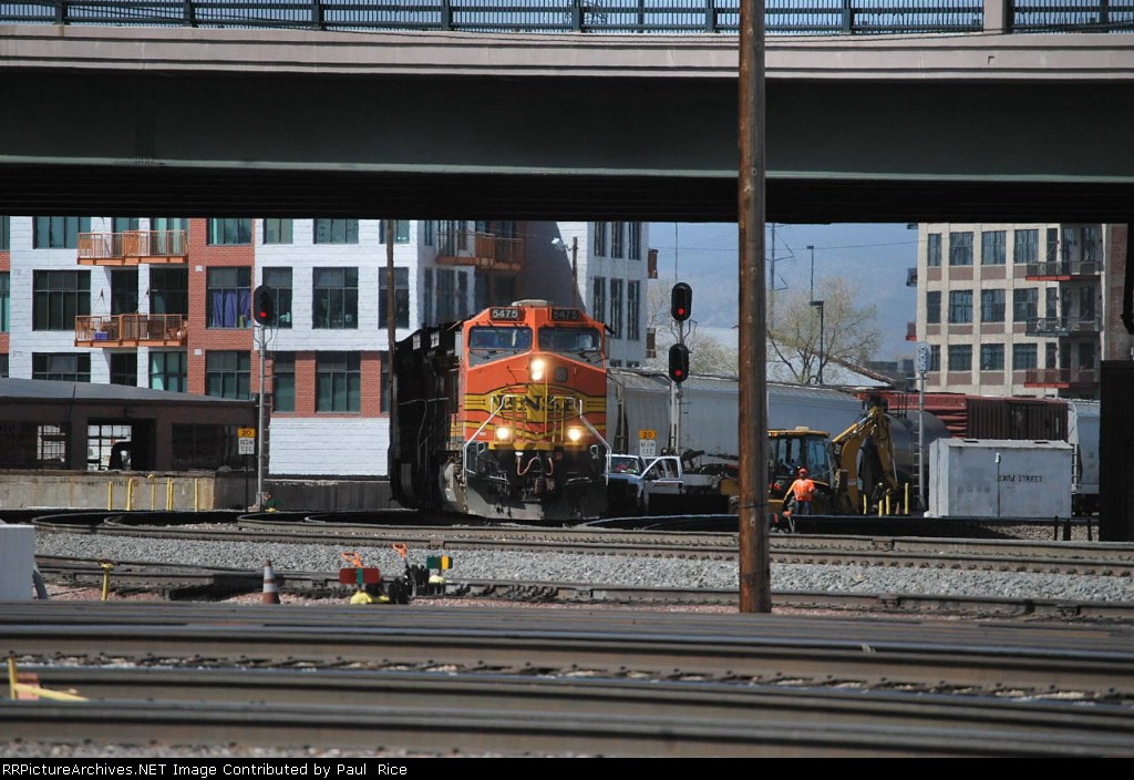 BNSF 5475 Freight Arriving Denver